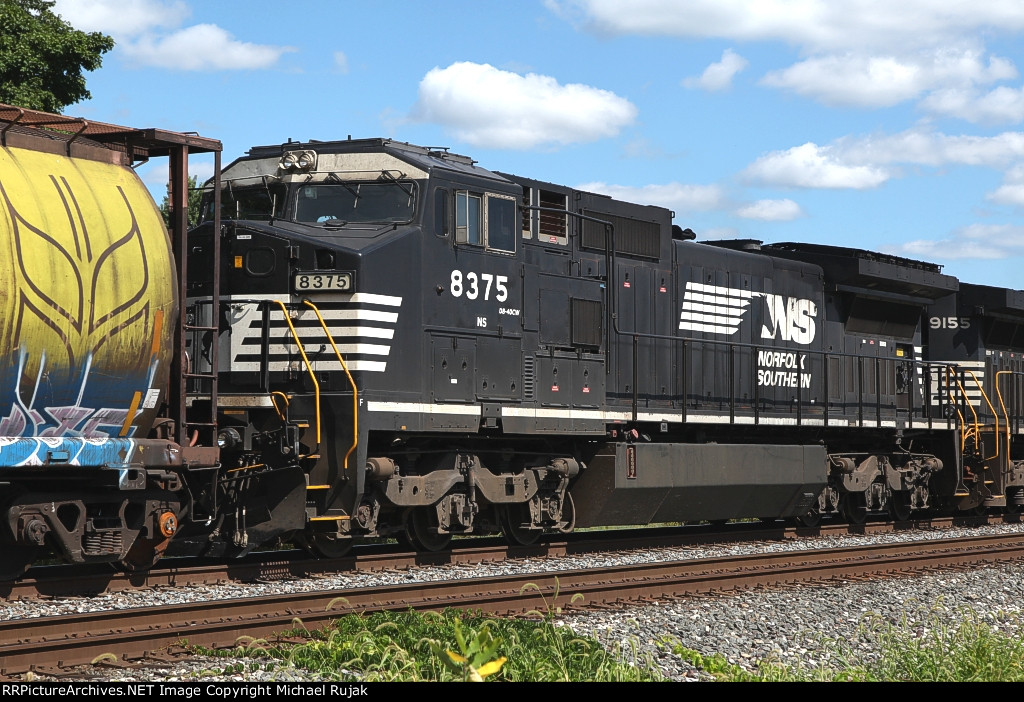 NS 8375